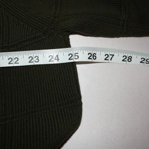 Arrow | Sweaters | Arrow Nwot Green Knit Sweater | Poshmark